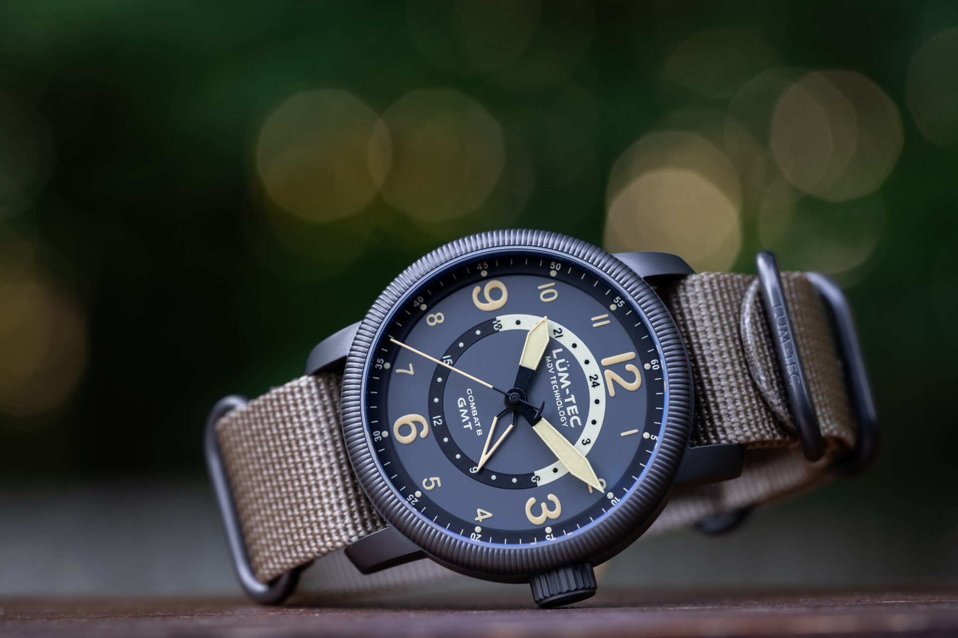 Combat B45 GMT